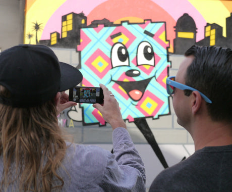 BRITISH ARTIST INSA IS TURNING GRAFFITI INTO AUGMENTED REALITY GIFS ...